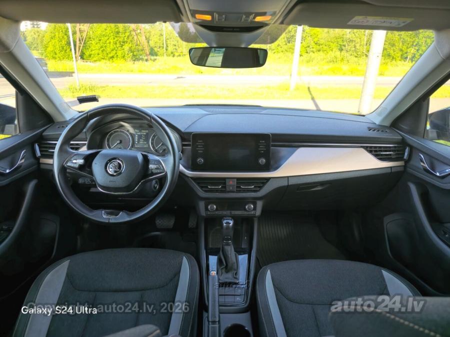 Zils Skoda KAMIQ 2021 Tallina, ar dzinēja tilpumu 1.00 L un nobraukumu 85 tūkst. km par 17000 €, foto 4 vietnē AUTOMOTO.COM.LV