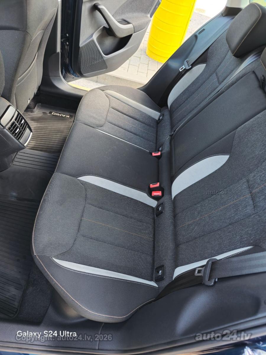 Zils Skoda KAMIQ 2021 Tallina, ar dzinēja tilpumu 1.00 L un nobraukumu 85 tūkst. km par 17000 €, foto 7 vietnē AUTOMOTO.COM.LV