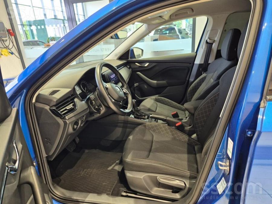 Blue Skoda KAMIQ 2021 in Riga, with an engine capacity of 1.50 L and mileage of 54 thousand km for 18790 €, photo 8 on AUTOMOTO.COM.LV