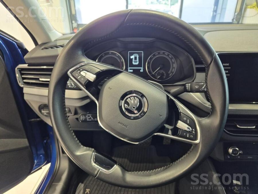 Blue Skoda KAMIQ 2021 in Riga, with an engine capacity of 1.50 L and mileage of 54 thousand km for 18790 €, photo 10 on AUTOMOTO.COM.LV
