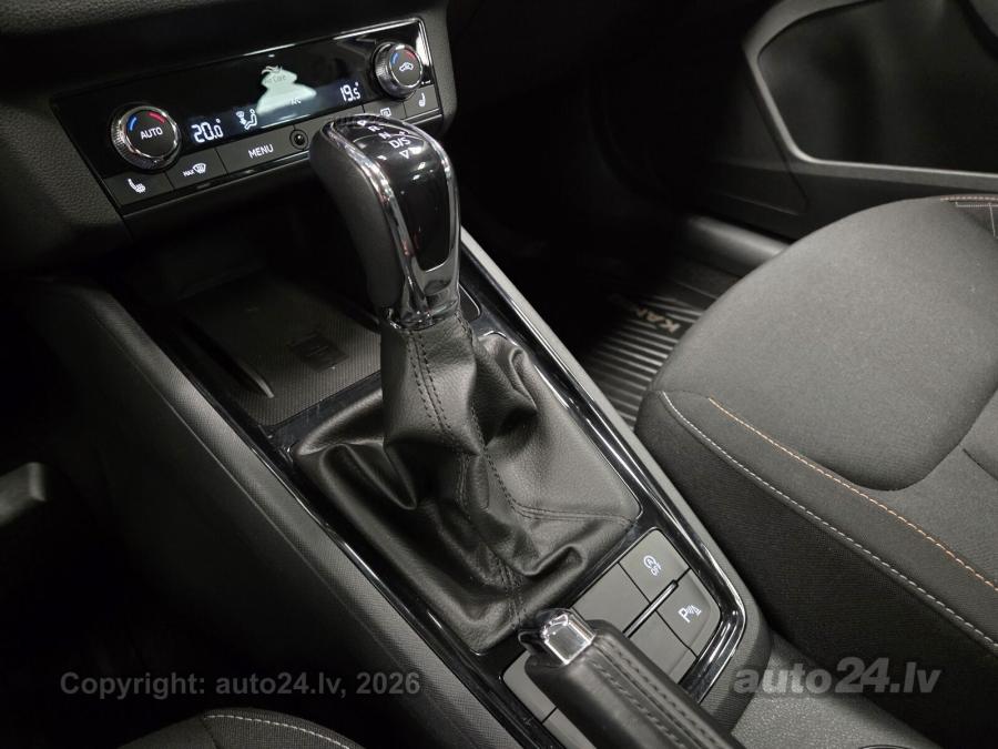 Zils Skoda KAMIQ 2023 Tallina, ar dzinēja tilpumu 1.00 L un nobraukumu 109 tūkst. km par 15900 €, foto 12 vietnē AUTOMOTO.COM.LV