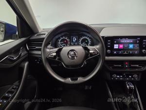 Zils Skoda KAMIQ 2023 Tallina, ar dzinēja tilpumu 1.00 L un nobraukumu 109 tūkst. km par 15900 €, foto 14 vietnē AUTOMOTO.COM.LV