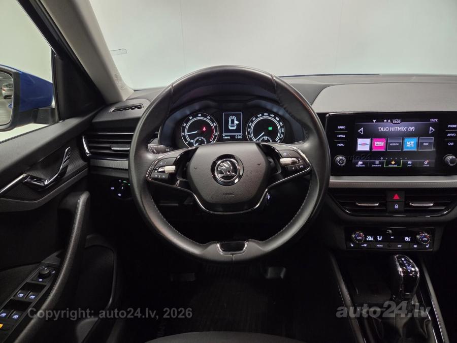 Zils Skoda KAMIQ 2023 Tallina, ar dzinēja tilpumu 1.00 L un nobraukumu 109 tūkst. km par 15900 €, foto 14 vietnē AUTOMOTO.COM.LV