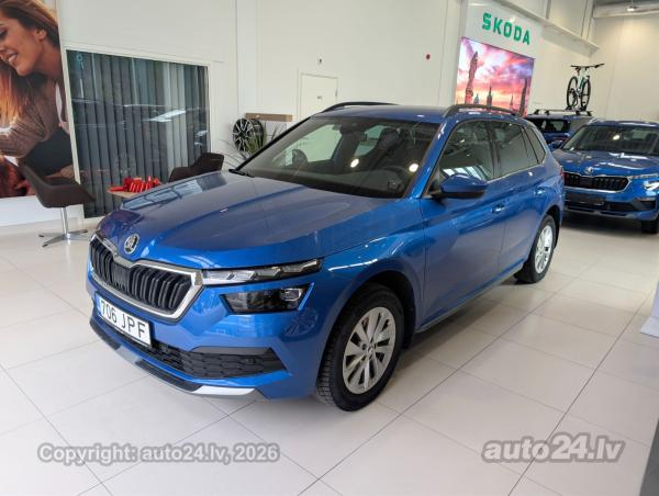 Zils Skoda KAMIQ 2023 Paide, ar dzinēja tilpumu 1.00 L un nobraukumu 125 tūkst. km par 16399 €, foto 1 vietnē AUTOMOTO.COM.LV