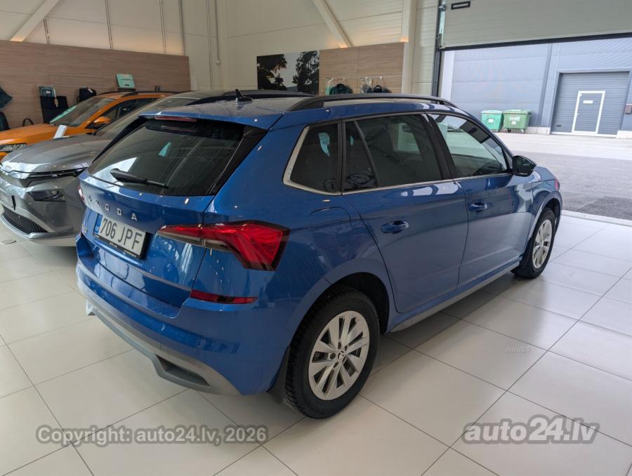 Zils Skoda KAMIQ 2023 Paide, ar dzinēja tilpumu 1.00 L un nobraukumu 125 tūkst. km par 16399 €, foto 4 vietnē AUTOMOTO.COM.LV