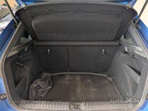 Zils Skoda KAMIQ 2023 Paide, ar dzinēja tilpumu 1.00 L un nobraukumu 125 tūkst. km par 16399 €, foto 8 vietnē AUTOMOTO.COM.LV