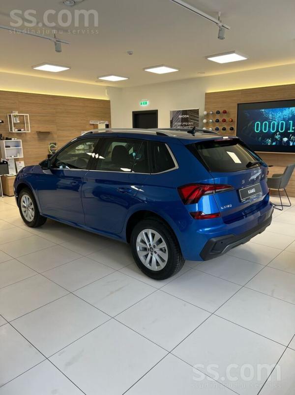 Zils Skoda KAMIQ 2025 Daugavpils, ar dzinēja tilpumu 1.00 L un nobraukumu 10 tūkst. km par 25195 €, foto 4 vietnē AUTOMOTO.COM.LV