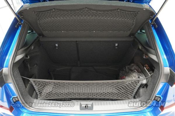 Blue Skoda KAMIQ 2025 in Tallinn, with an engine capacity of 1.00 L and mileage of 11 thousand km for 24500 €, photo 6 on AUTOMOTO.COM.LV