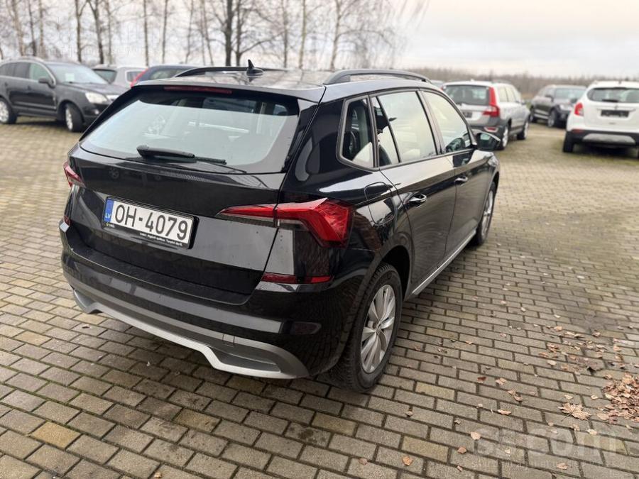 Brown Skoda KAMIQ 2021 in Talsi, with an engine capacity of 1.00 L and mileage of 208 thousand km for 14250 €, photo 4 on AUTOMOTO.COM.LV