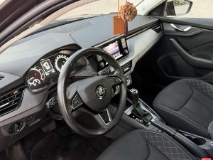 Brown Skoda KAMIQ 2020 in Kaunas, with an engine capacity of 1.50 L and mileage of 79 thousand km for 18000 €, photo 8 on AUTOMOTO.COM.LV