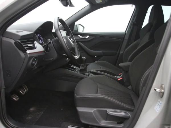 Skoda KAMIQ 2021 Viļņa, ar dzinēja tilpumu 1.00 L un nobraukumu 142 tūkst. km par 13899 €, foto 4 vietnē AUTOMOTO.COM.LV