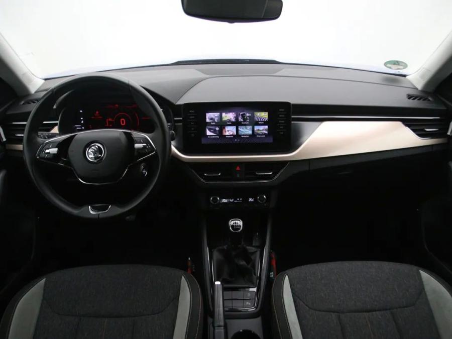 Skoda KAMIQ 2021 Viļņa, ar dzinēja tilpumu 1.00 L un nobraukumu 107 tūkst. km par 14599 €, foto 3 vietnē AUTOMOTO.COM.LV