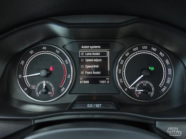 Skoda KAMIQ 2021 in Vilnius, with an engine capacity of 1.00 L and mileage of 82 thousand km for 14950 €, photo 7 on AUTOMOTO.COM.LV