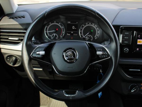 Skoda KAMIQ 2021 in Vilnius, with an engine capacity of 1.00 L and mileage of 98 thousand km for 14950 €, photo 5 on AUTOMOTO.COM.LV