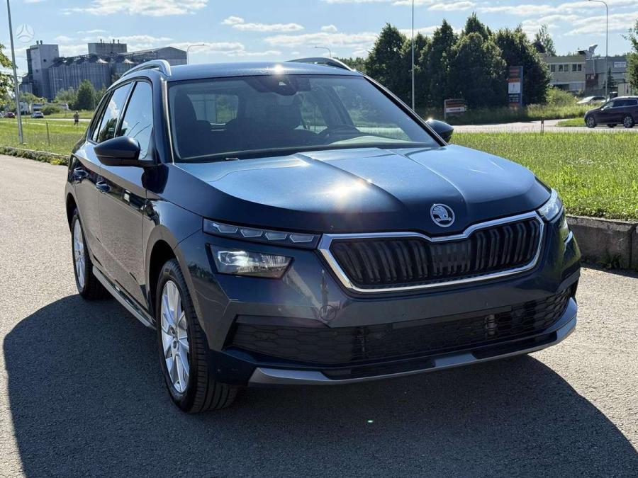 Green Skoda KAMIQ 2021 in Panevezys, with an engine capacity of 1.00 L and mileage of 214 thousand km for 7800 €, photo 8 on AUTOMOTO.COM.LV