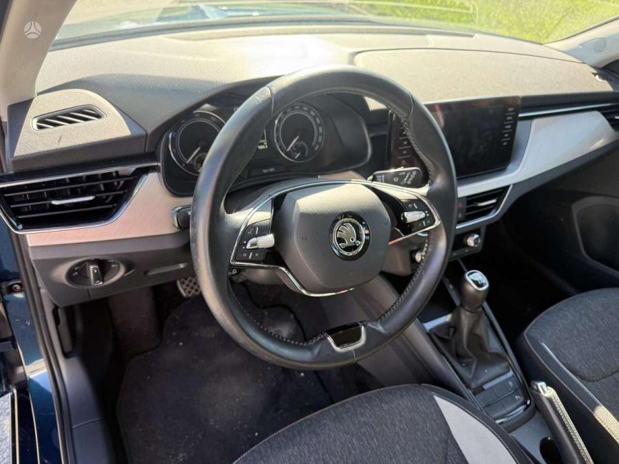 Green Skoda KAMIQ 2021 in Panevezys, with an engine capacity of 1.00 L and mileage of 214 thousand km for 7800 €, photo 26 on AUTOMOTO.COM.LV
