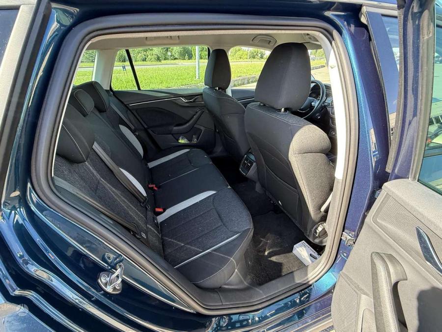 Green Skoda KAMIQ 2021 in Panevezys, with an engine capacity of 1.00 L and mileage of 214 thousand km for 7800 €, photo 31 on AUTOMOTO.COM.LV