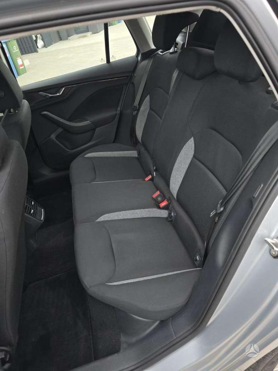 Grey Skoda KAMIQ 2019 in Kaunas, with an engine capacity of 1.00 L and mileage of 198 thousand km for 8100 €, photo 19 on AUTOMOTO.COM.LV