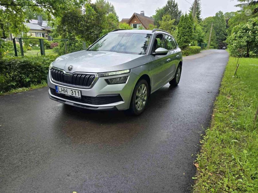 Grey Skoda KAMIQ 2019 in Kaunas, with an engine capacity of 1.00 L and mileage of 198 thousand km for 8100 €, photo 6 on AUTOMOTO.COM.LV