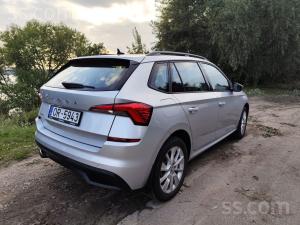 Grey Skoda KAMIQ 2019 in Riga, with an engine capacity of 1.00 L and mileage of 198 thousand km for 11300 €, photo 3 on AUTOMOTO.COM.LV