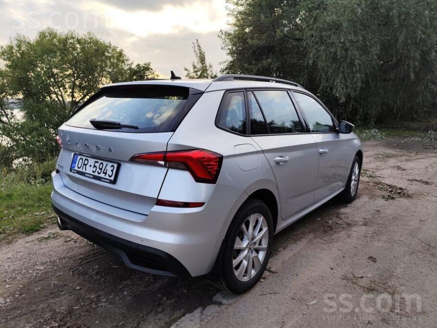 Grey Skoda KAMIQ 2019 in Riga, with an engine capacity of 1.00 L and mileage of 198 thousand km for 11300 €, photo 3 on AUTOMOTO.COM.LV