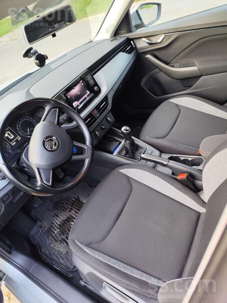 Grey Skoda KAMIQ 2019 in Riga, with an engine capacity of 1.00 L and mileage of 198 thousand km for 11300 €, photo 6 on AUTOMOTO.COM.LV
