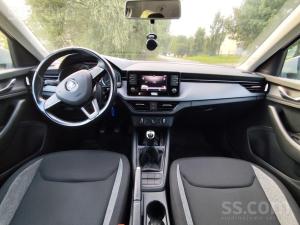 Grey Skoda KAMIQ 2019 in Riga, with an engine capacity of 1.00 L and mileage of 198 thousand km for 10500 €, photo 6 on AUTOMOTO.COM.LV