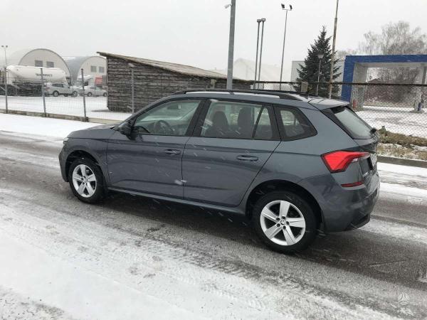 Pelēks Skoda KAMIQ 2020 Marijampole, ar dzinēja tilpumu 0.99 L un nobraukumu 140 tūkst. km par 9500 €, foto 7 vietnē AUTOMOTO.COM.LV
