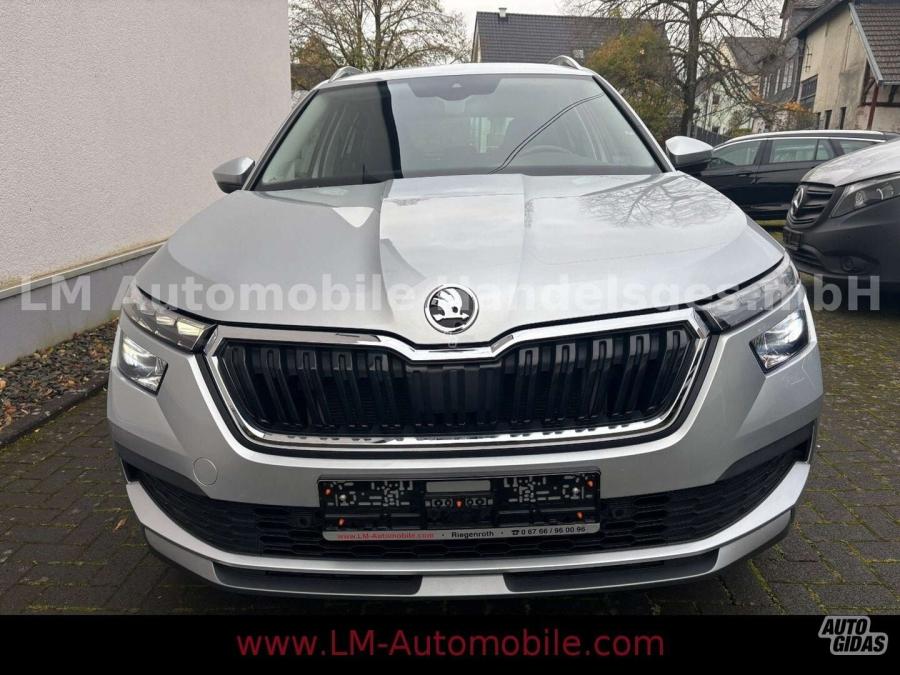 Grey Skoda KAMIQ 2020 in Kaunas, with an engine capacity of 1.50 L and mileage of 53 thousand km for 23049 €, photo 6 on AUTOMOTO.COM.LV