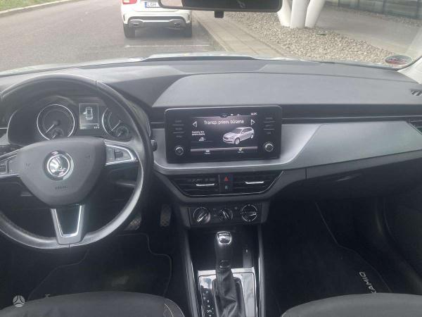 Pelēks Skoda KAMIQ 2020 Viļņa, ar dzinēja tilpumu 1.00 L un nobraukumu 99 tūkst. km par 11800 €, foto 6 vietnē AUTOMOTO.COM.LV