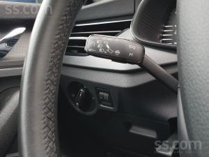 Pelēks Skoda KAMIQ 2020 Rīga, ar dzinēja tilpumu 1.50 L un nobraukumu 71 tūkst. km par 17900 €, foto 16 vietnē AUTOMOTO.COM.LV
