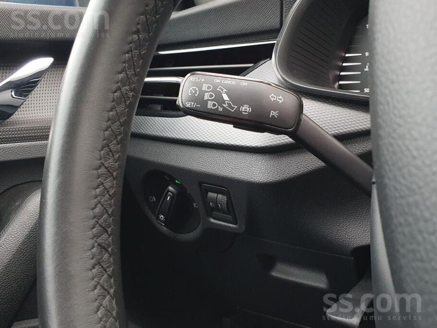 Pelēks Skoda KAMIQ 2020 Rīga, ar dzinēja tilpumu 1.50 L un nobraukumu 71 tūkst. km par 17900 €, foto 16 vietnē AUTOMOTO.COM.LV