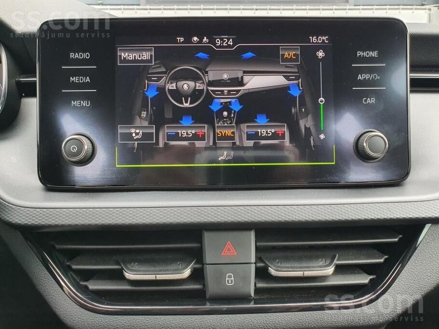 Pelēks Skoda KAMIQ 2020 Rīga, ar dzinēja tilpumu 1.50 L un nobraukumu 71 tūkst. km par 17900 €, foto 28 vietnē AUTOMOTO.COM.LV