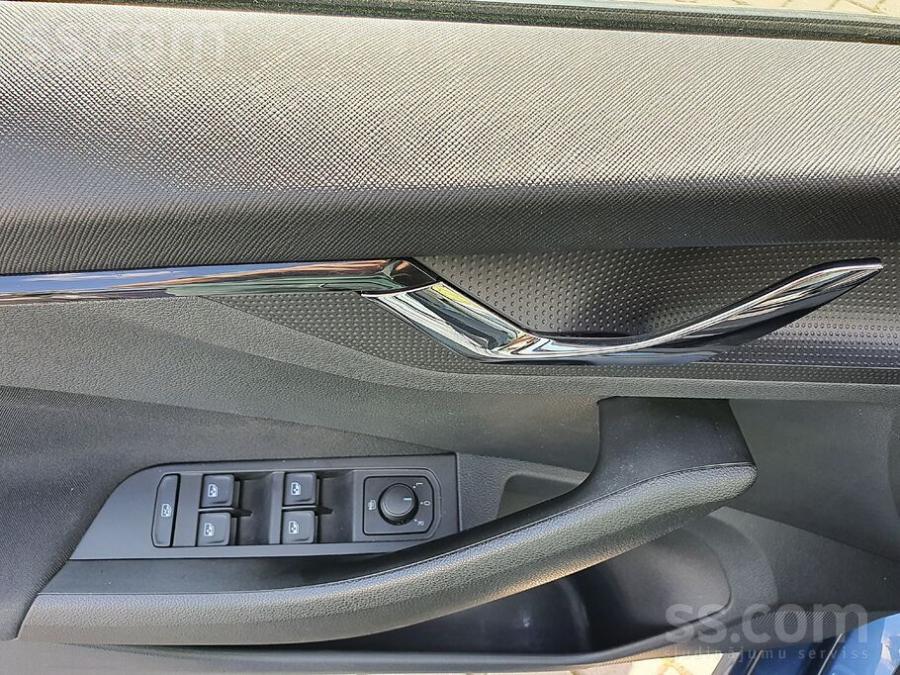 Pelēks Skoda KAMIQ 2020 Rīga, ar dzinēja tilpumu 1.50 L un nobraukumu 71 tūkst. km par 17900 €, foto 31 vietnē AUTOMOTO.COM.LV