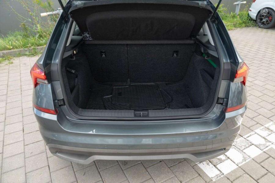 Pelēks Skoda KAMIQ 2020 Viļņa, ar dzinēja tilpumu 1.60 L un nobraukumu 147 tūkst. km par 16050 €, foto 19 vietnē AUTOMOTO.COM.LV