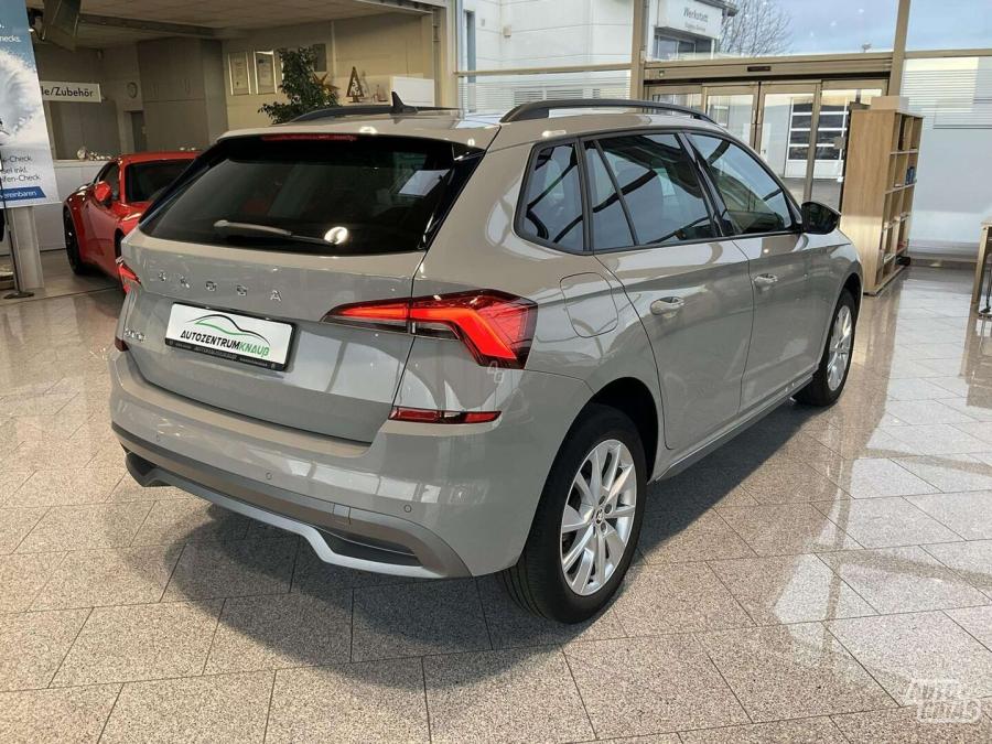 Grey Skoda KAMIQ 2021 in Kaunas, with an engine capacity of 1.00 L and mileage of 35 thousand km for 24347 €, photo 5 on AUTOMOTO.COM.LV