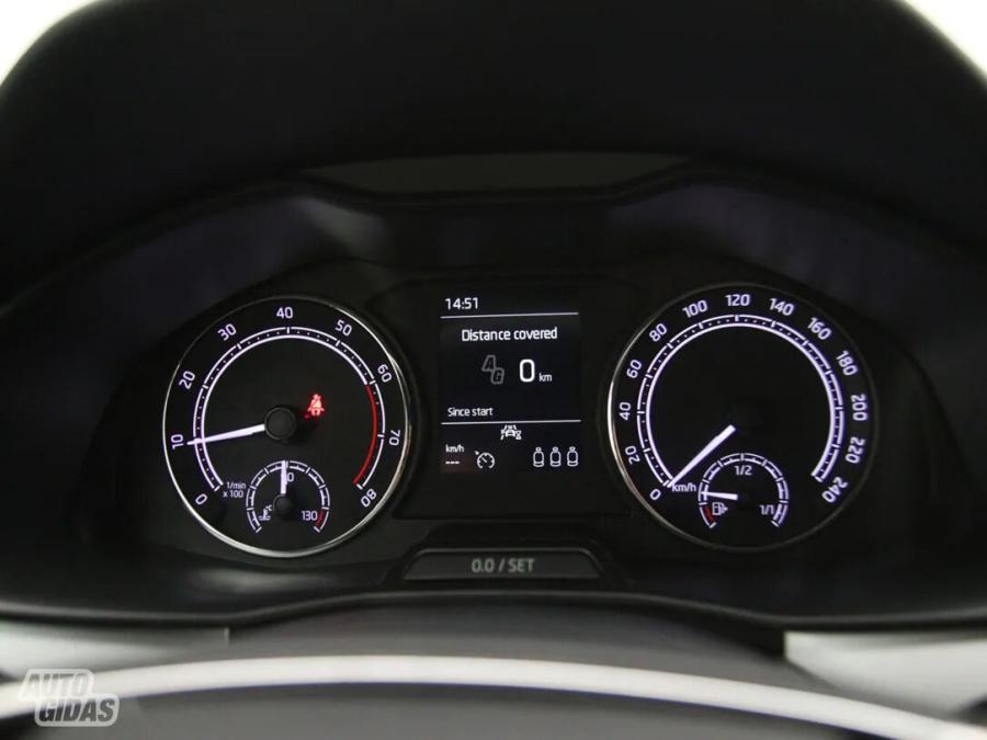 Pelēks Skoda KAMIQ 2021 Viļņa, ar dzinēja tilpumu 1.00 L un nobraukumu 142 tūkst. km par 13899 €, foto 20 vietnē AUTOMOTO.COM.LV
