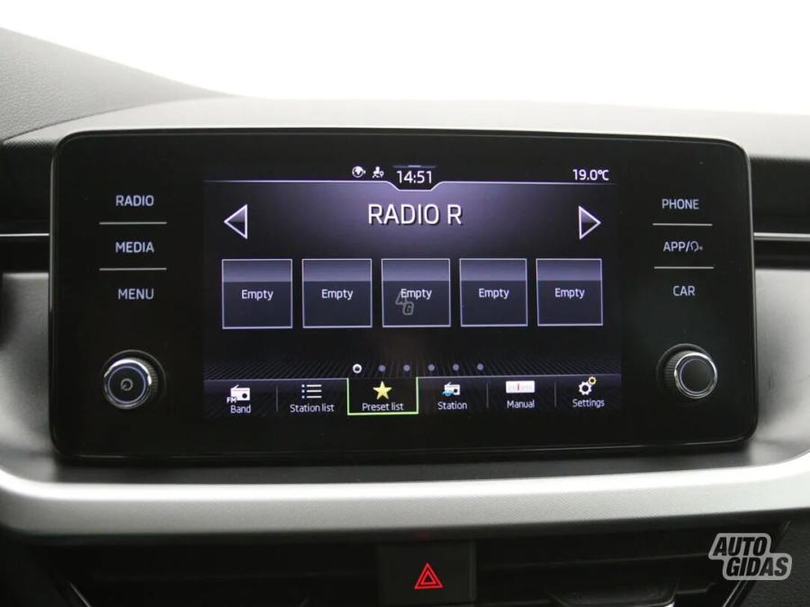 Pelēks Skoda KAMIQ 2021 Viļņa, ar dzinēja tilpumu 1.00 L un nobraukumu 142 tūkst. km par 13899 €, foto 23 vietnē AUTOMOTO.COM.LV