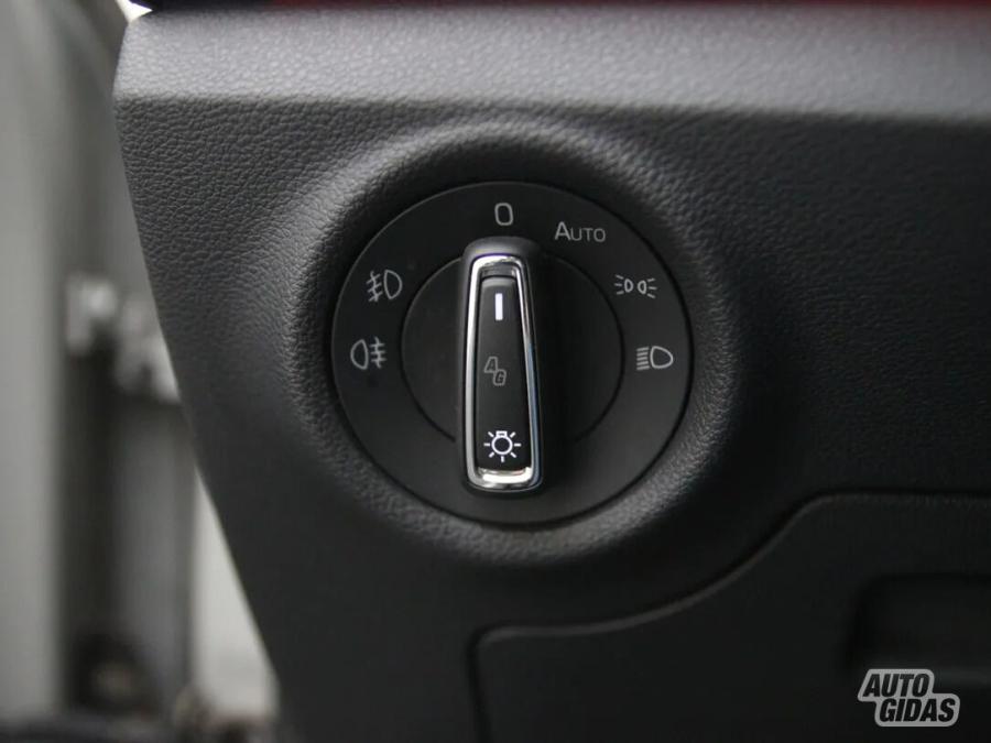 Pelēks Skoda KAMIQ 2021 Viļņa, ar dzinēja tilpumu 1.00 L un nobraukumu 142 tūkst. km par 13899 €, foto 27 vietnē AUTOMOTO.COM.LV