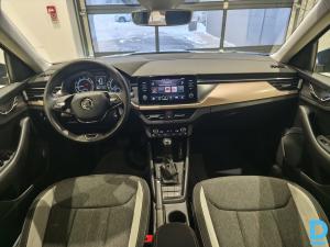 Pelēks Skoda KAMIQ 2021 Rīga, ar dzinēja tilpumu 1.00 L un nobraukumu 74 tūkst. km par 16790 €, foto 6 vietnē AUTOMOTO.COM.LV