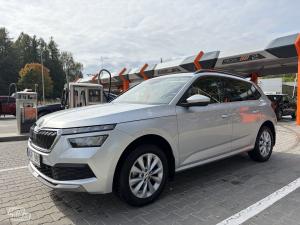 Pelēks Skoda KAMIQ 2021 Viļņa, ar dzinēja tilpumu 1.50 L un nobraukumu 33 tūkst. km par 17800 €, foto  vietnē AUTOMOTO.COM.LV
