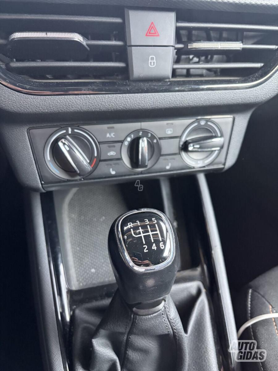 Pelēks Skoda KAMIQ 2021 Viļņa, ar dzinēja tilpumu 1.50 L un nobraukumu 33 tūkst. km par 17800 €, foto 15 vietnē AUTOMOTO.COM.LV