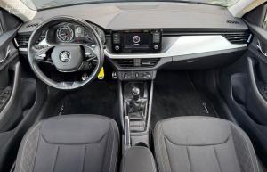 Pelēks Skoda KAMIQ 2021 Viļņa, ar dzinēja tilpumu 1.50 L un nobraukumu 33 tūkst. km par 17800 €, foto 17 vietnē AUTOMOTO.COM.LV