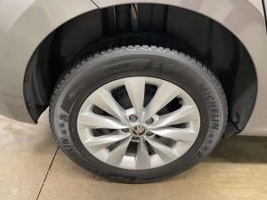 Pelēks Skoda KAMIQ 2022 Marijampole, ar dzinēja tilpumu 1.00 L un nobraukumu 198 tūkst. km par 14157 €, foto 15 vietnē AUTOMOTO.COM.LV