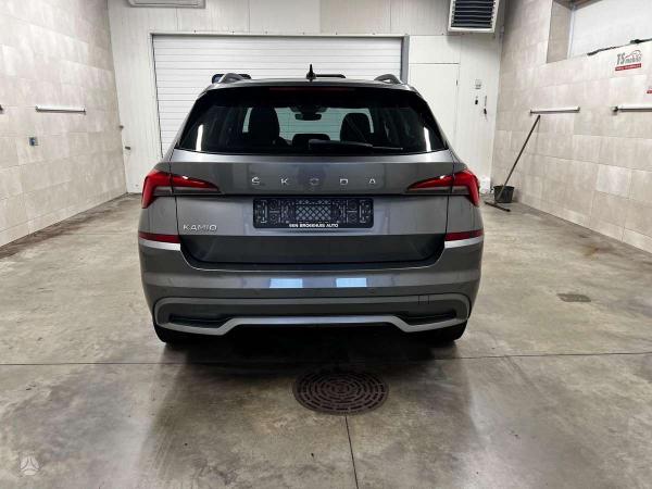 Grey Skoda KAMIQ 2022 in Marijampole, with an engine capacity of 1.00 L and mileage of 143 thousand km for 14944 €, photo 5 on AUTOMOTO.COM.LV