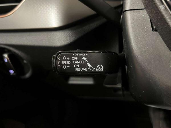 Grey Skoda KAMIQ 2022 in Marijampole, with an engine capacity of 1.00 L and mileage of 143 thousand km for 14944 €, photo 8 on AUTOMOTO.COM.LV