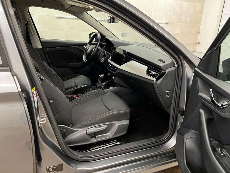 Pelēks Skoda KAMIQ 2022 Marijampole, ar dzinēja tilpumu 1.00 L un nobraukumu 198 tūkst. km par 13298 €, foto 12 vietnē AUTOMOTO.COM.LV