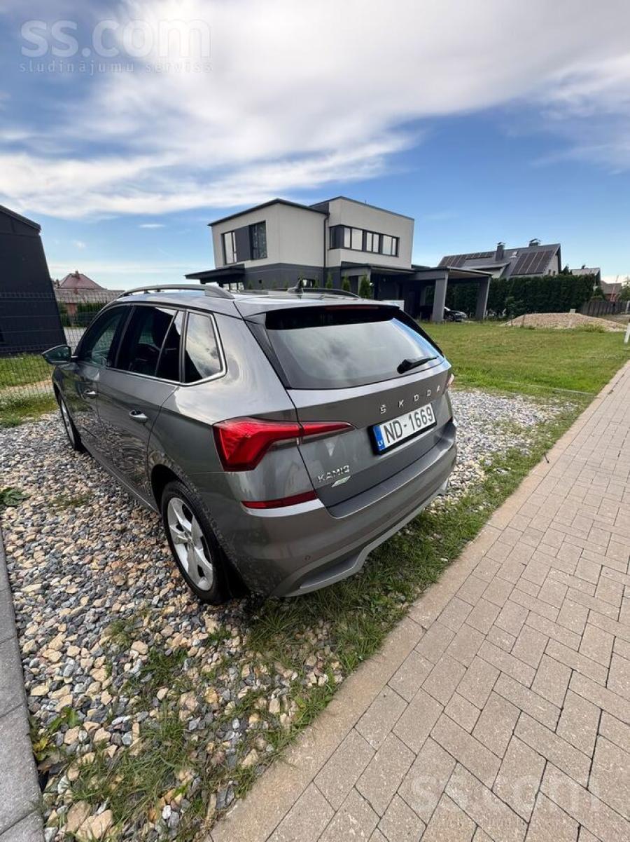 Pelēks Skoda KAMIQ 2022 Rīga, ar dzinēja tilpumu 1.00 L un nobraukumu 68 tūkst. km par 15900 €, foto 3 vietnē AUTOMOTO.COM.LV
