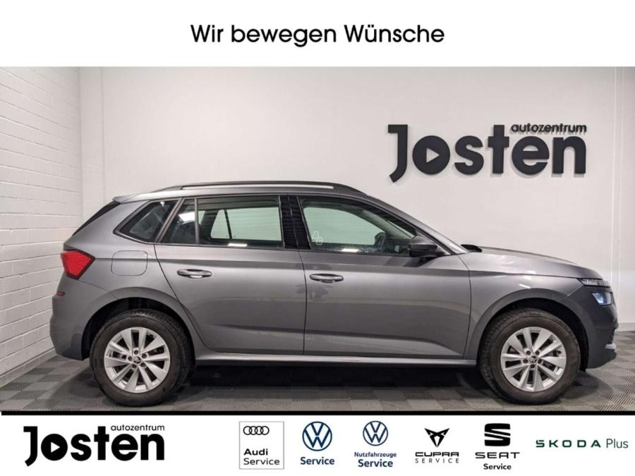 Серый Шкода KAMIQ 2023 в Каунас, объемом двигателя 1.00 л и пробегом 22 тыс. км за 23420 €, фото 2 на AUTOMOTO.COM.LV