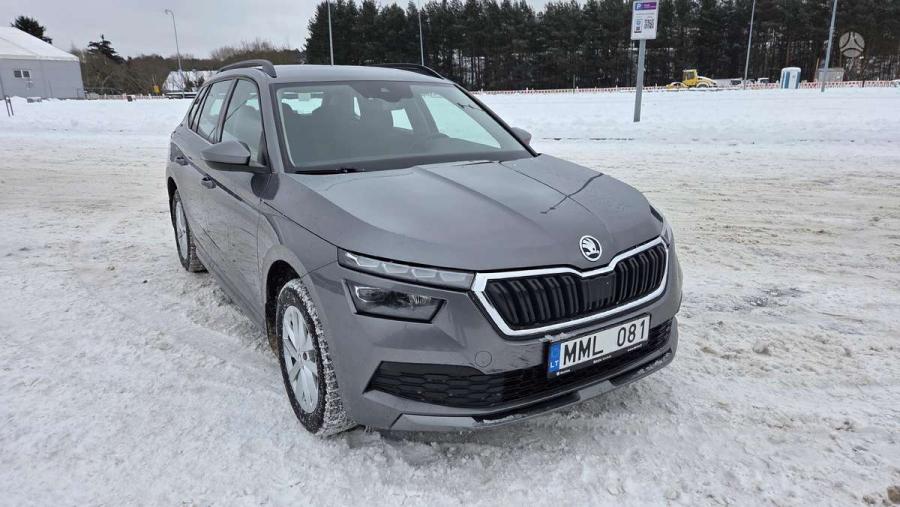 Pelēks Skoda KAMIQ 2023 Viļņa, ar dzinēja tilpumu 1.00 L un nobraukumu 149 tūkst. km par 13500 €, foto 2 vietnē AUTOMOTO.COM.LV